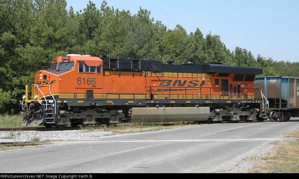 BNSF 6166